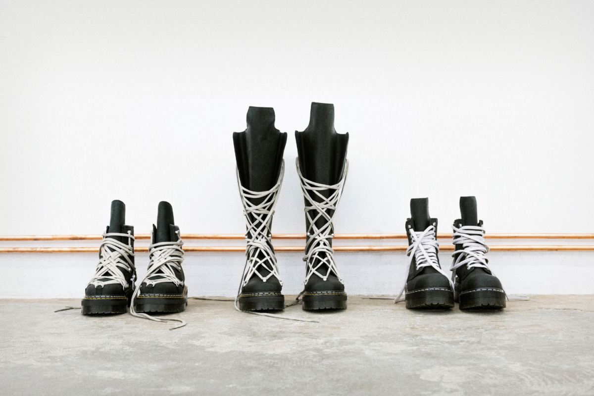 Rick Owens is terug bij Dr. Martens en verrast met een trio Quad Boots ...