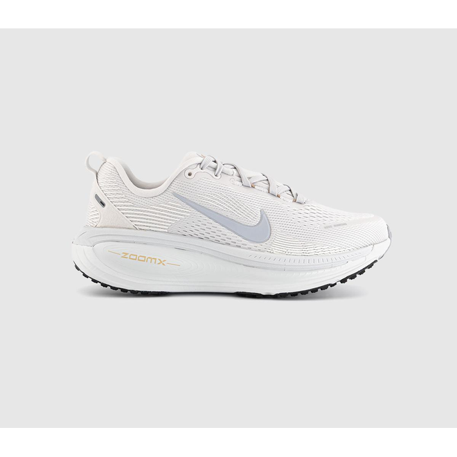 Nike Women's Vomero 18 | HM6804-007 | Sneakerjagers